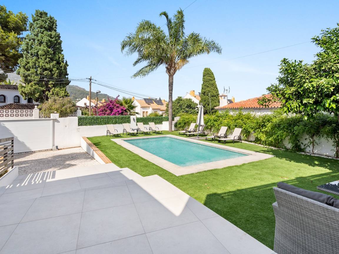 186 M² House ∙ 6 Bedrooms ∙ 12 Guests - Marbella