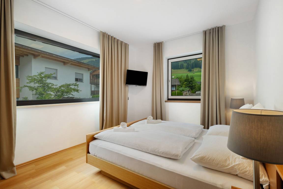50 M² Ferienwohnung ∙ 2 Schlafzimmer ∙ 4 Gäste - Innichen