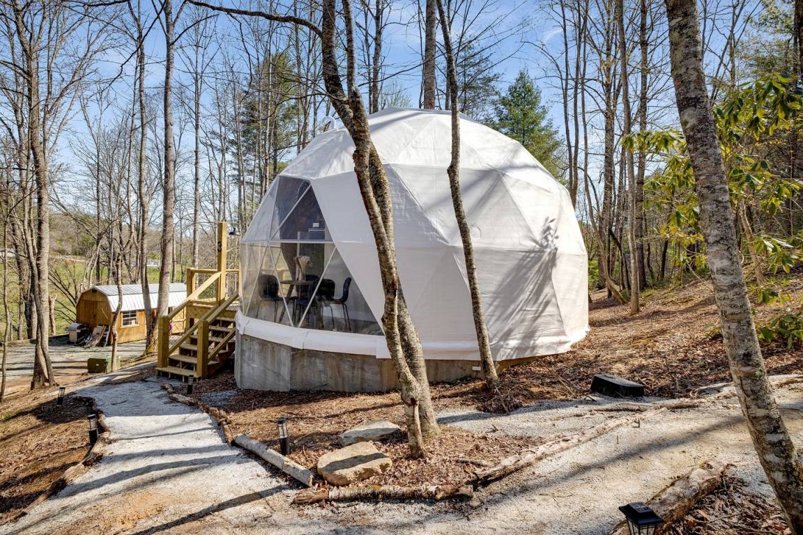 Camping ∙ 1 Bedroom ∙ 4 Guests - North Carolina