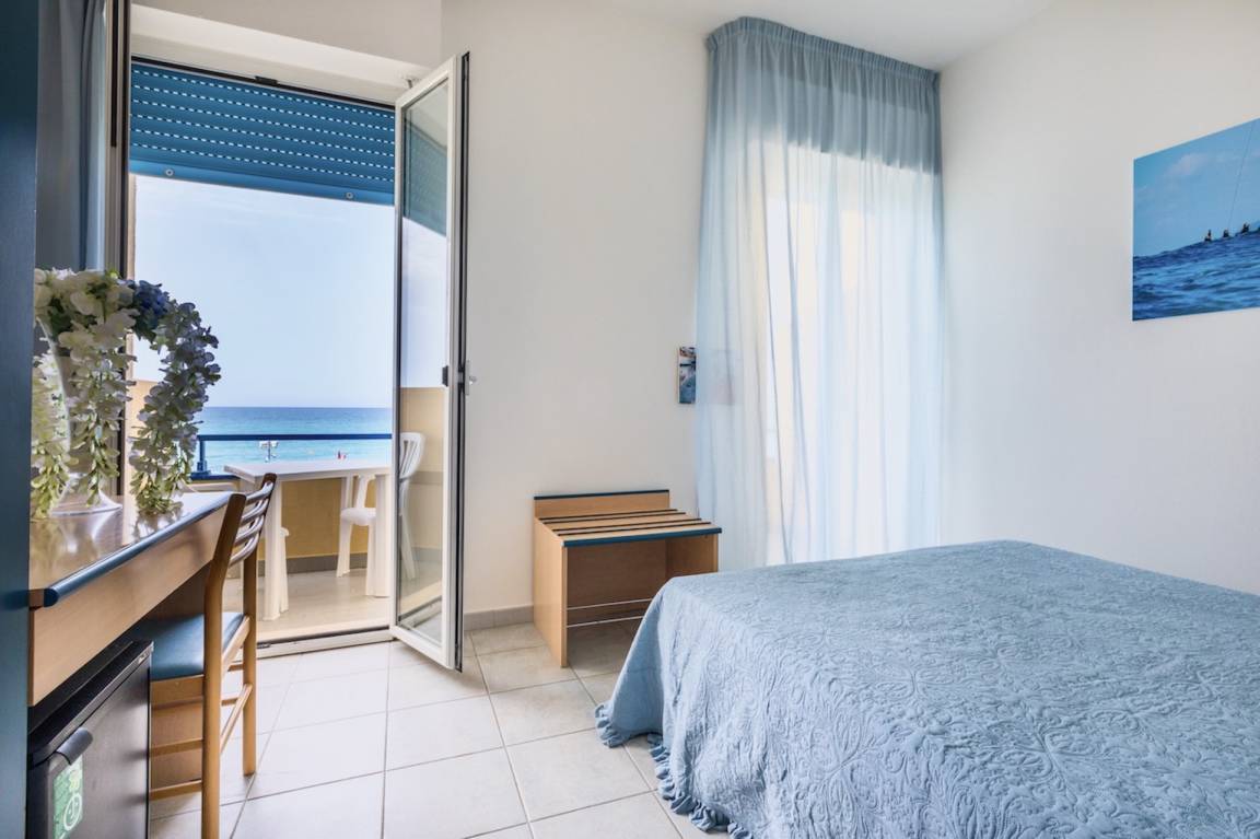 16 M² Hotel ∙ 1 Bedroom ∙ 2 Guests - Cecina