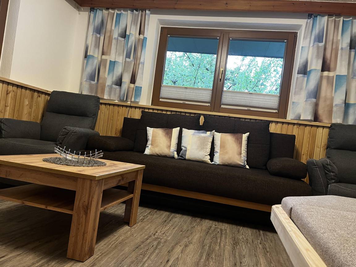 120 M² Apartment ∙ 2 Bedrooms ∙ 5 Guests - Niederthai