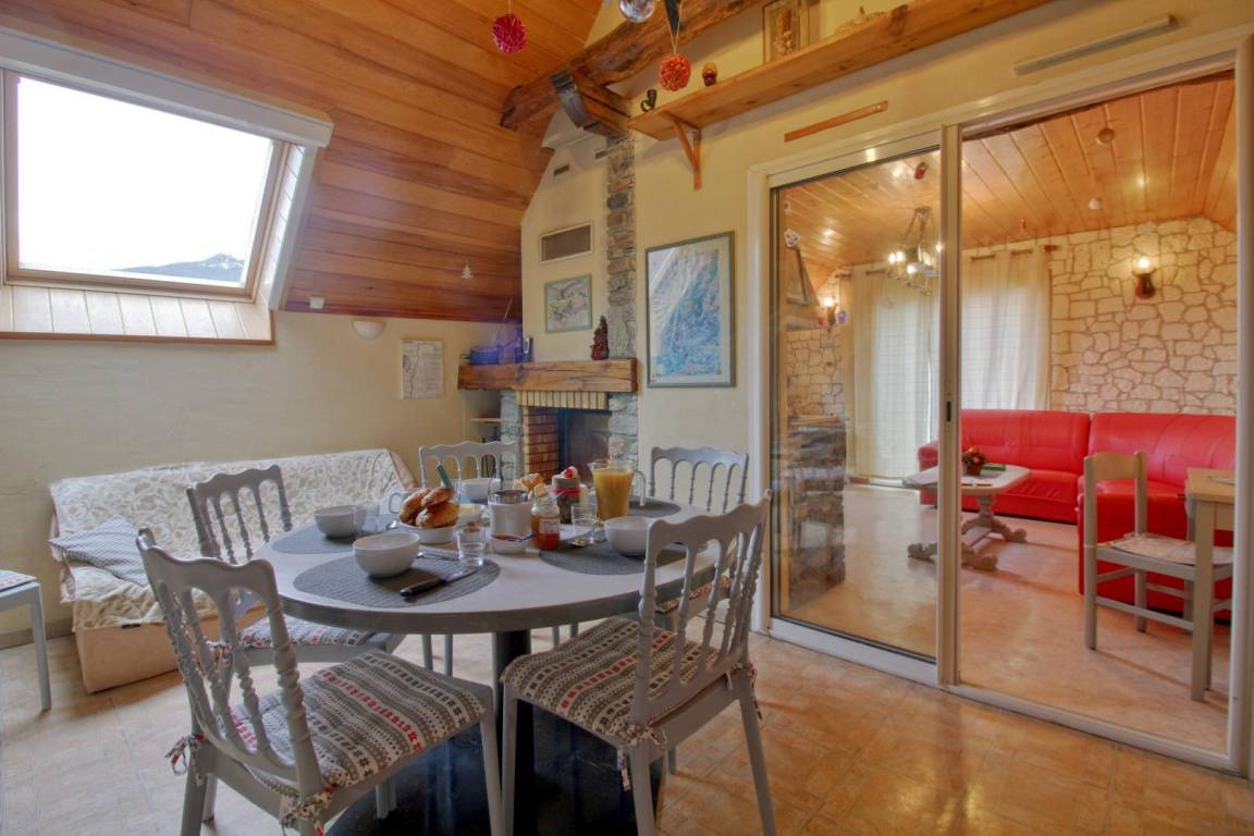 76 M² Mökki ∙ 3 Makuuhuonetta ∙ 6 Vierasta - Saint-Lary-Soulan