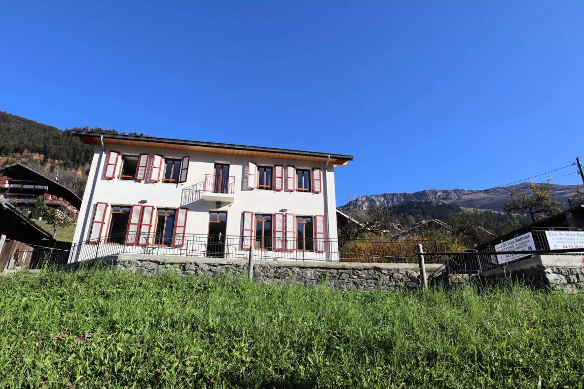 224 M² House ∙ 6 Bedrooms ∙ 15 Guests - Savoie, Fransa