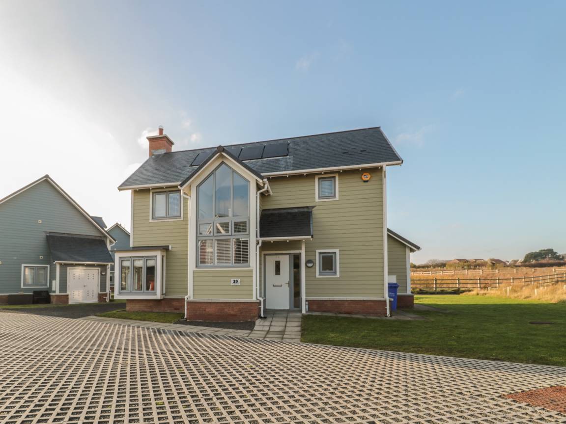 Cottage ∙ 3 Bedrooms ∙ 7 Guests - Seahouses