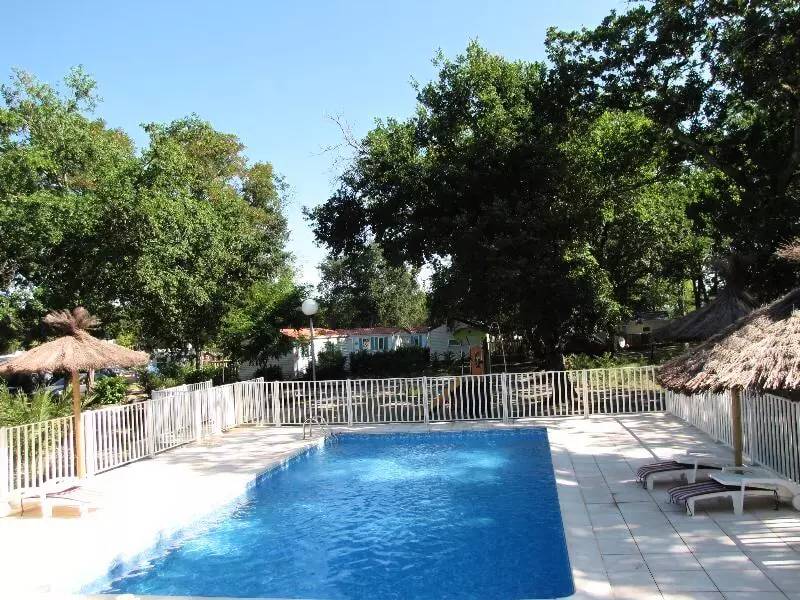 33 M² Mobil-home ∙ 3 Chambres ∙ 8 Personnes - Mézos