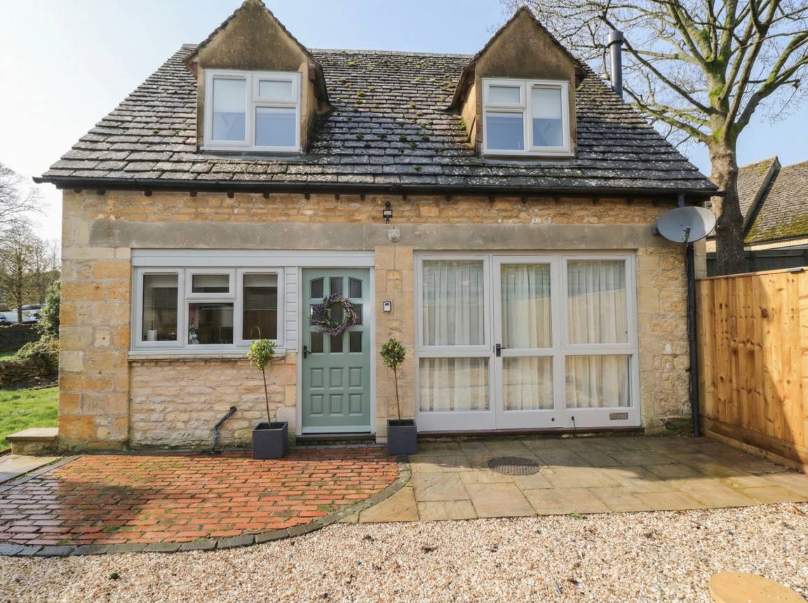 Cottage ∙ 2 Bedrooms ∙ 4 Guests - Moreton-in-Marsh