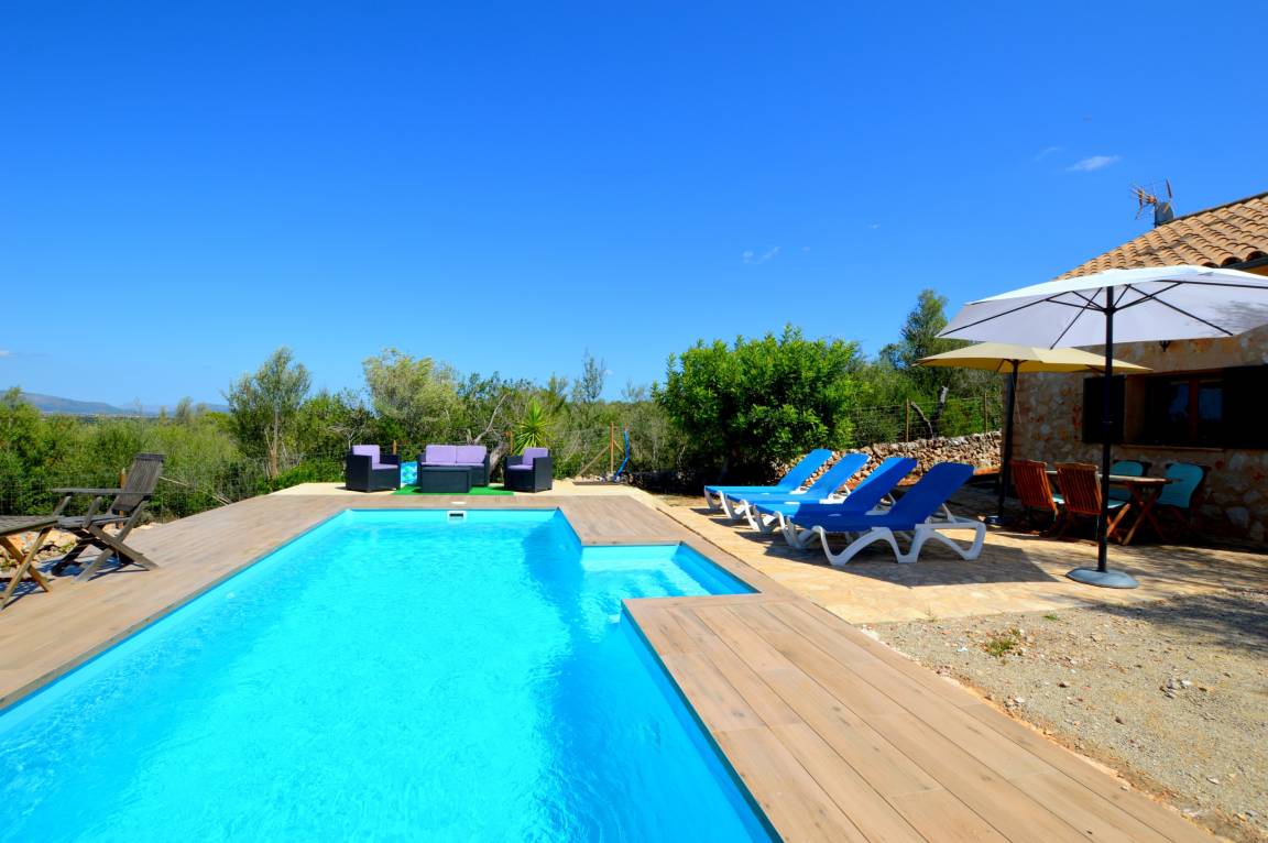 80 M² Cottage ∙ 2 Bedrooms ∙ 4 Guests - Can Picafort