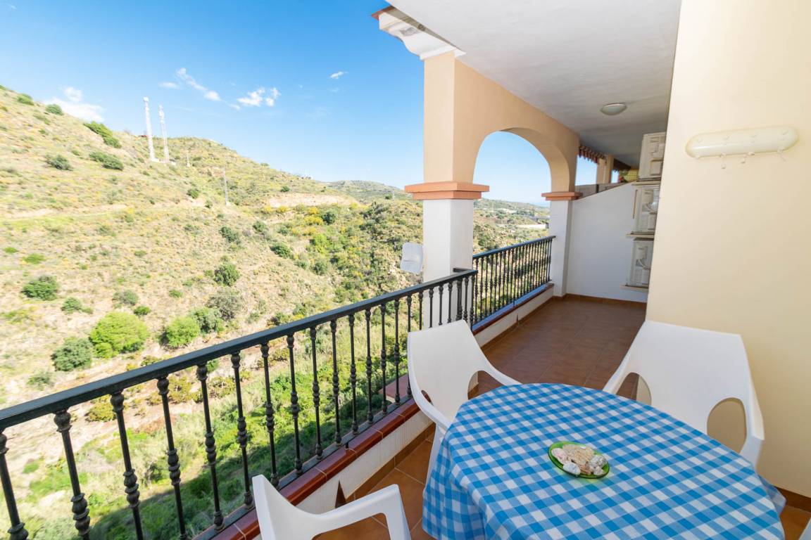 70 M² Apartamento ∙ 2 Habitaciones ∙ 4 Huéspedes - Torrox
