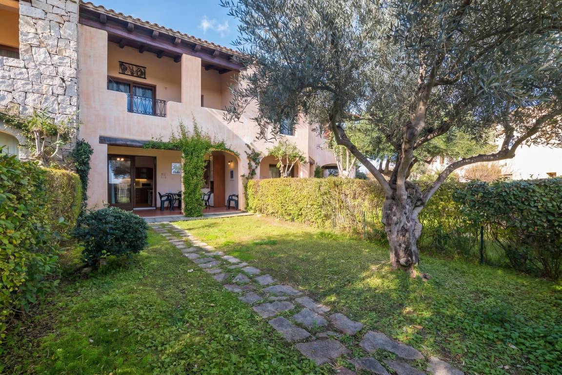 70 M² Apartment ∙ 2 Bedrooms ∙ 4 Guests - Olbia