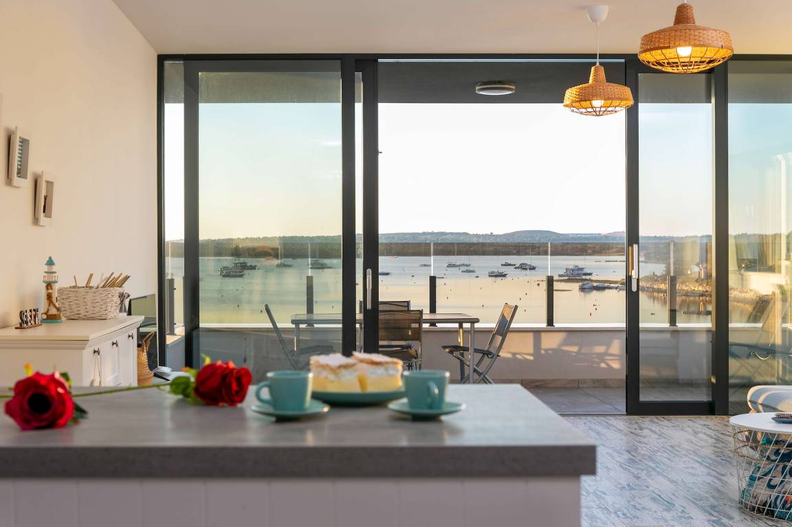 107 M² Apartament ∙ 3 Sypialnie ∙ 7 Gości - Medulin