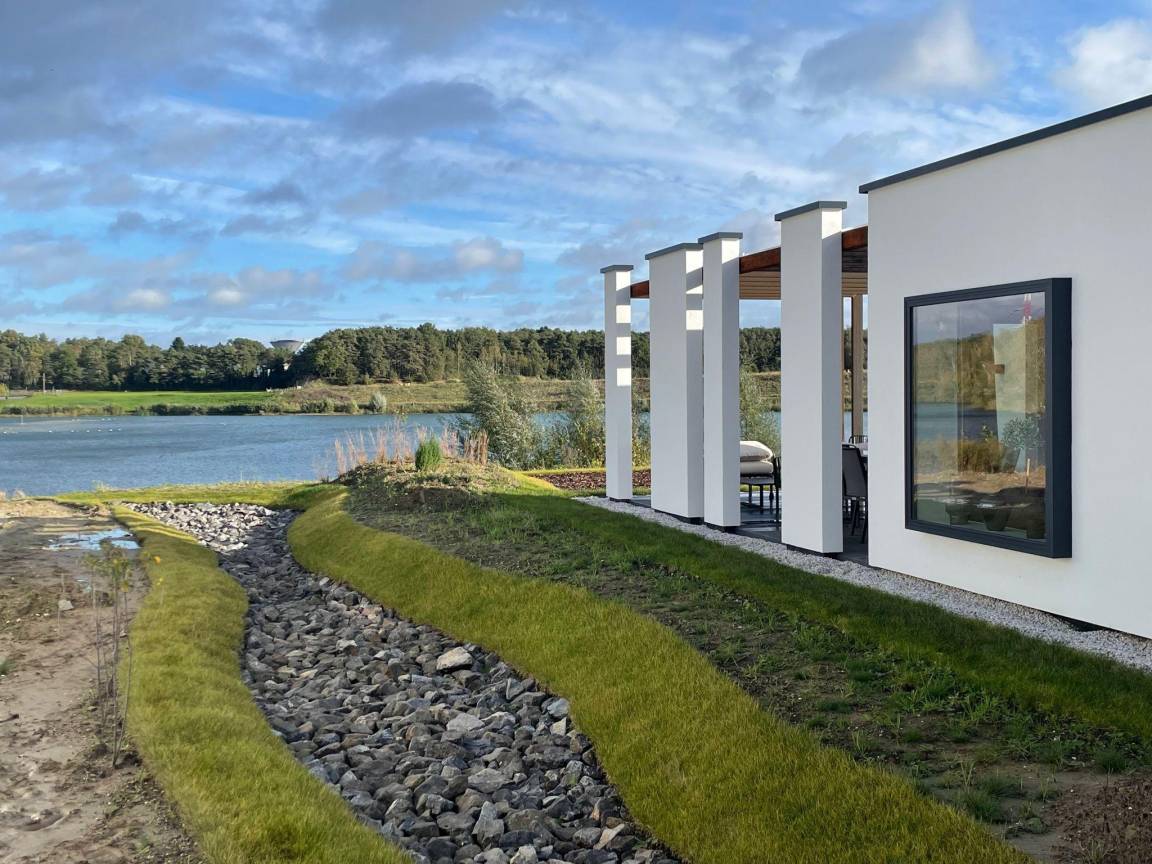 Bungalow ∙ 2 Bedrooms ∙ 4 Guests - As