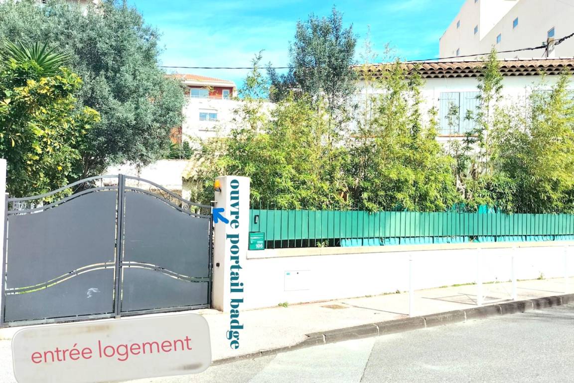 88 M² Maison De Vacances ∙ 3 Chambres ∙ 6 Personnes - Ollioules