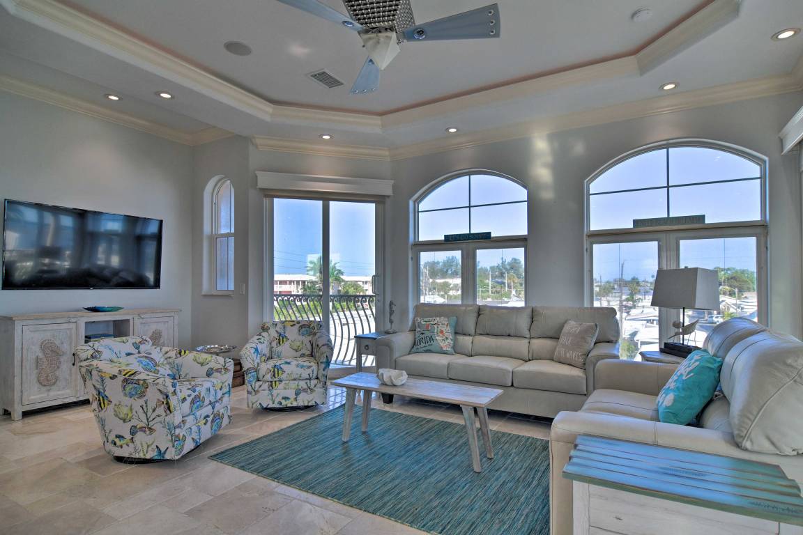 167 M² Apartment ∙ 3 Bedrooms ∙ 8 Guests - Holmes Beach, FL