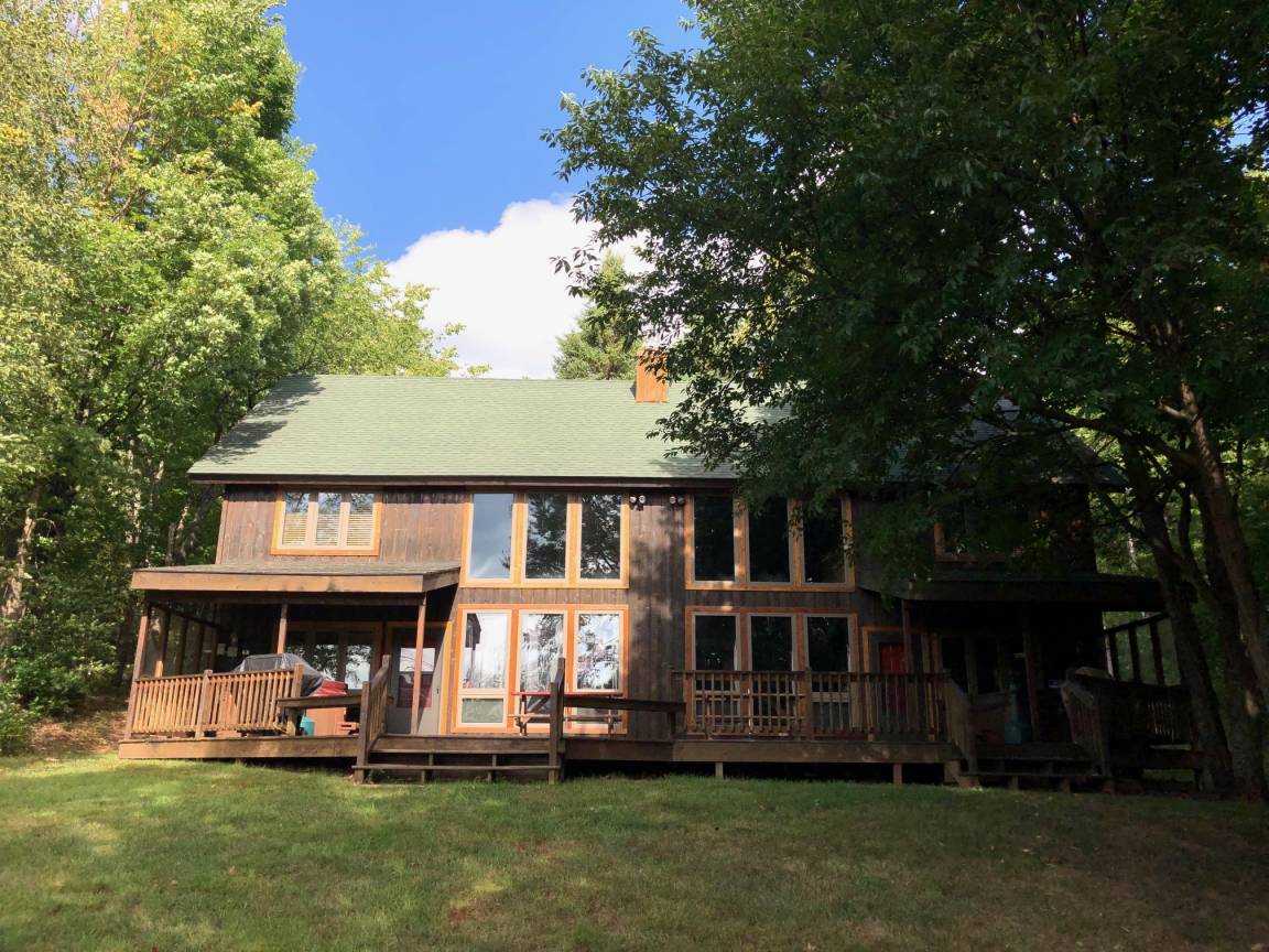House ∙ 2 Bedrooms ∙ 8 Guests - Ironwood, MI