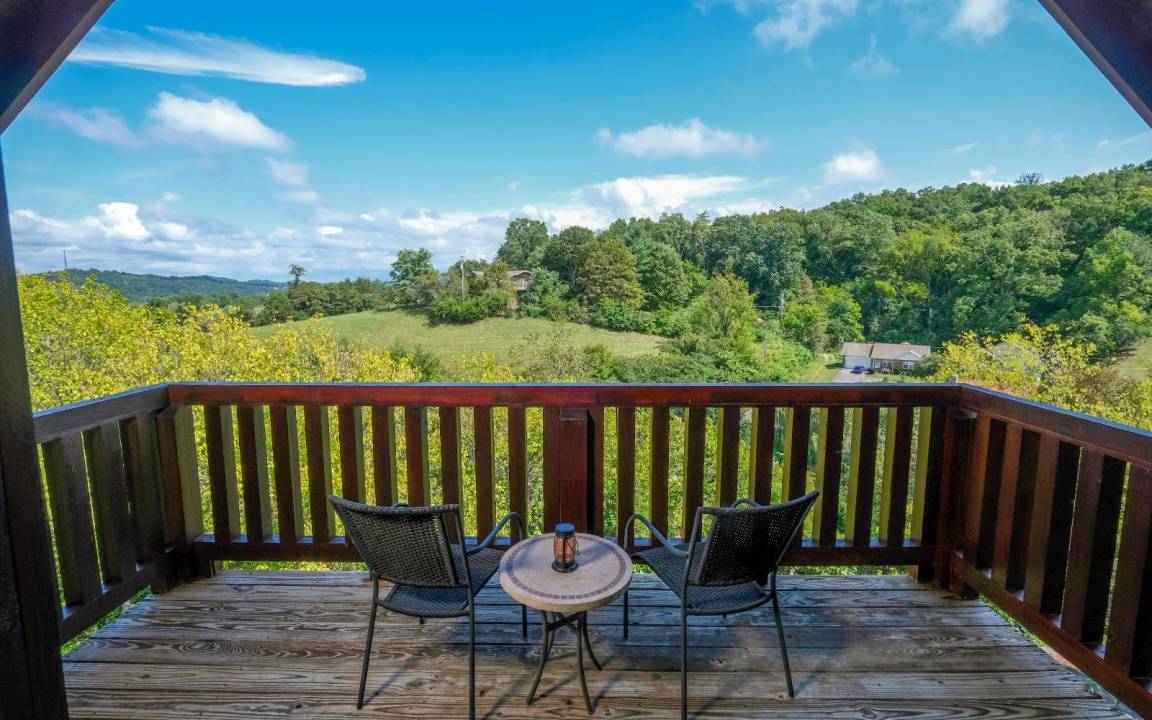 109 M² Cabin ∙ 1 Bedroom ∙ 6 Guests - Sevierville, TN