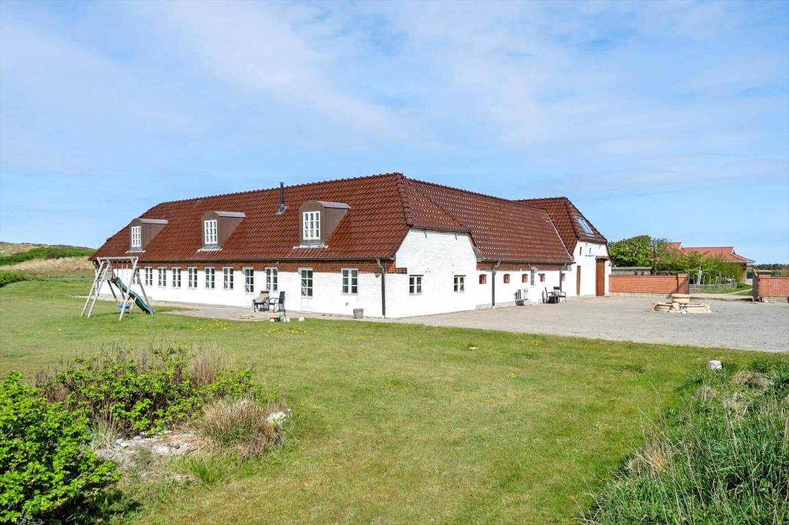 300 M² Ferienhaus ∙ 5 Schlafzimmer ∙ 14 Gäste - Hvide Sande