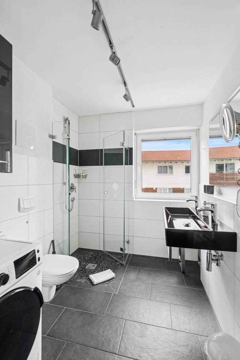 77 M² Appartement ∙ 2 Chambres ∙ 4 Personnes - Oberstaufen