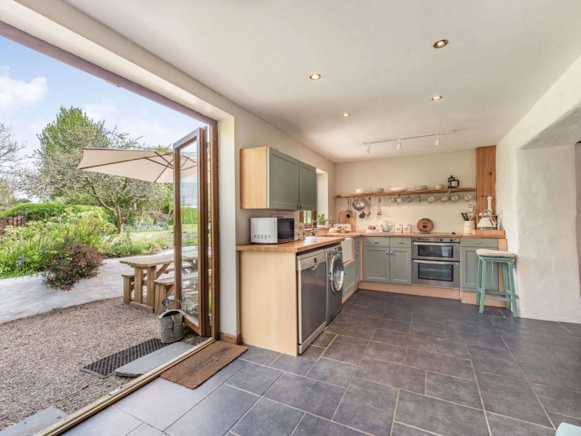 코티지 (자연 속의 작은 별장) ∙ 침실 2개 ∙ 게스트 4명 - 헤이버포드웨스트