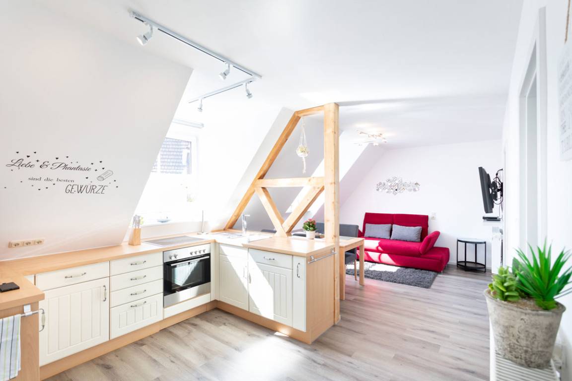 50 M² Ferienwohnung ∙ 2 Schlafzimmer ∙ 5 Gäste - Ebensfeld