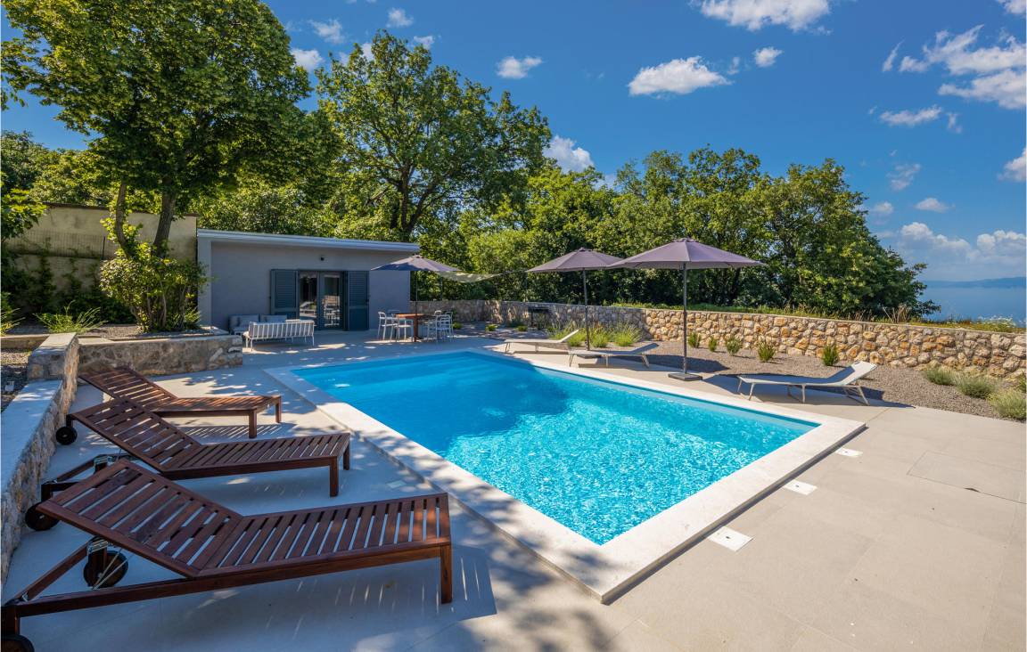 141 M² House ∙ 3 Bedrooms ∙ 6 Guests - Rijeka