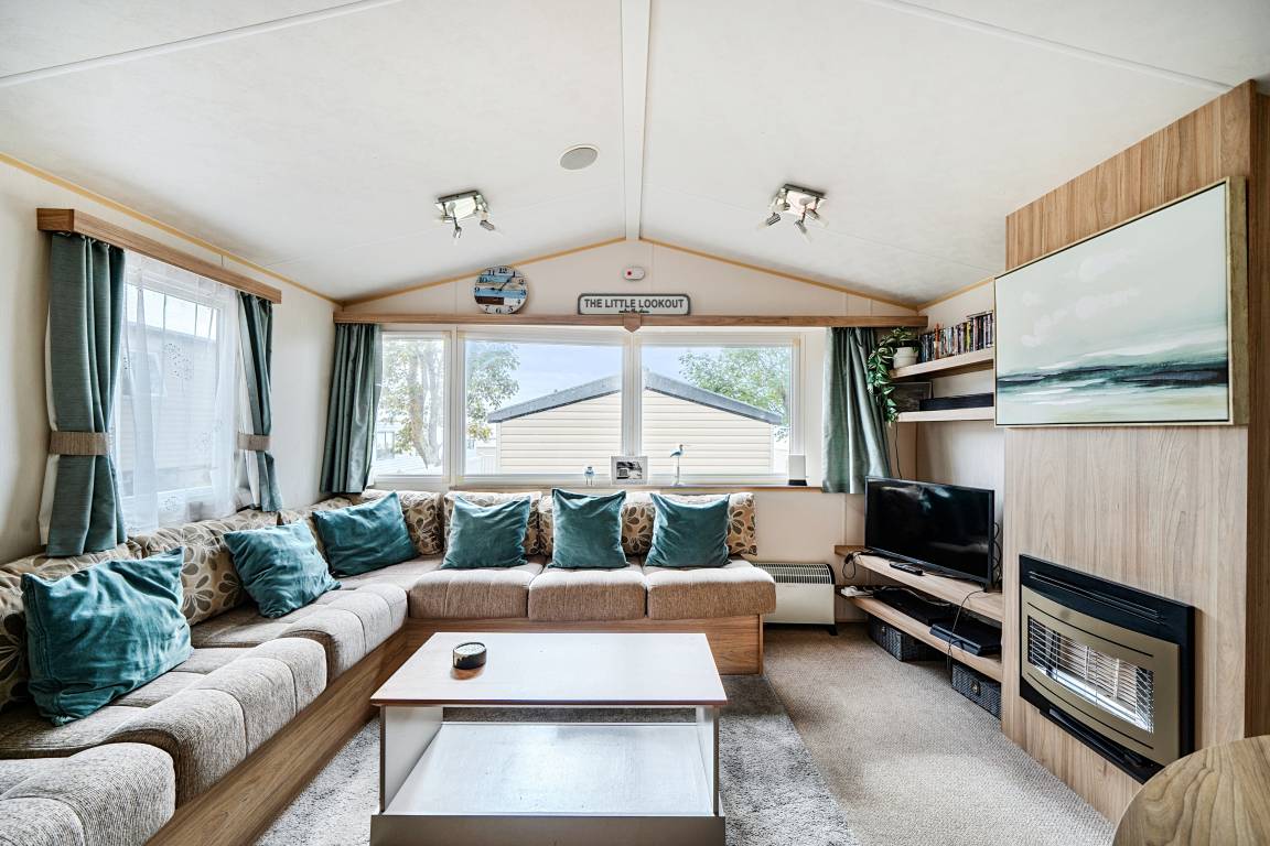 110 M² Cabin ∙ 3 Bedrooms ∙ 8 Guests - Exmouth