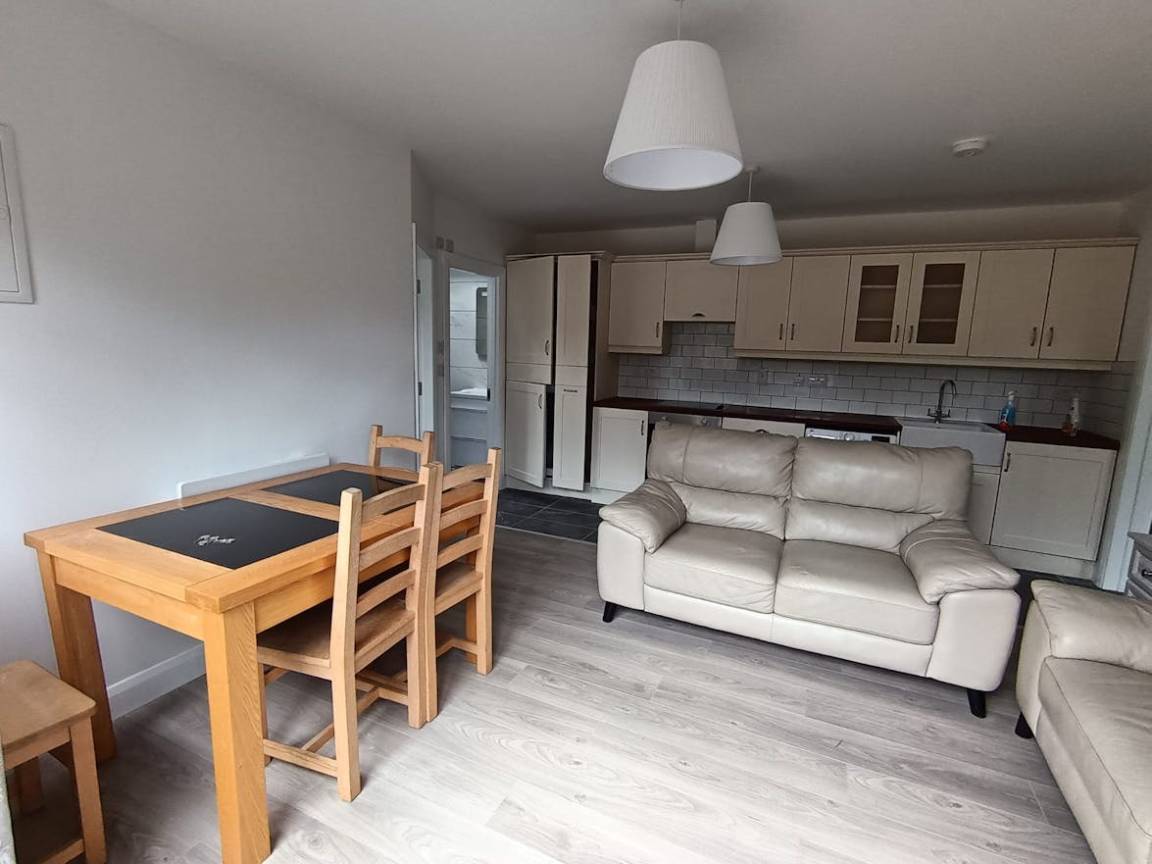 70 M² Appartement ∙ 2 Slaapkamers ∙ 4 Gasten - Ierland