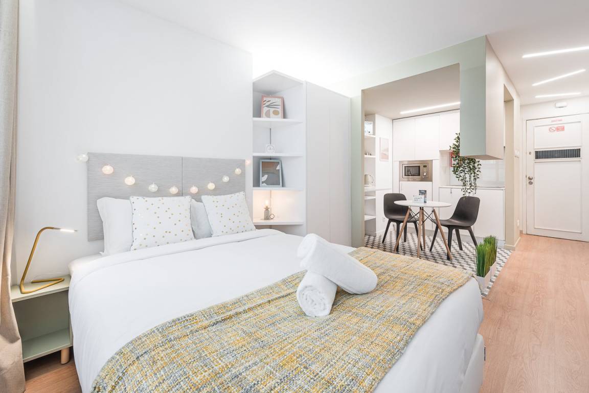 40 M² Estudio ∙ 1 Habitación ∙ 2 Huéspedes - Oporto