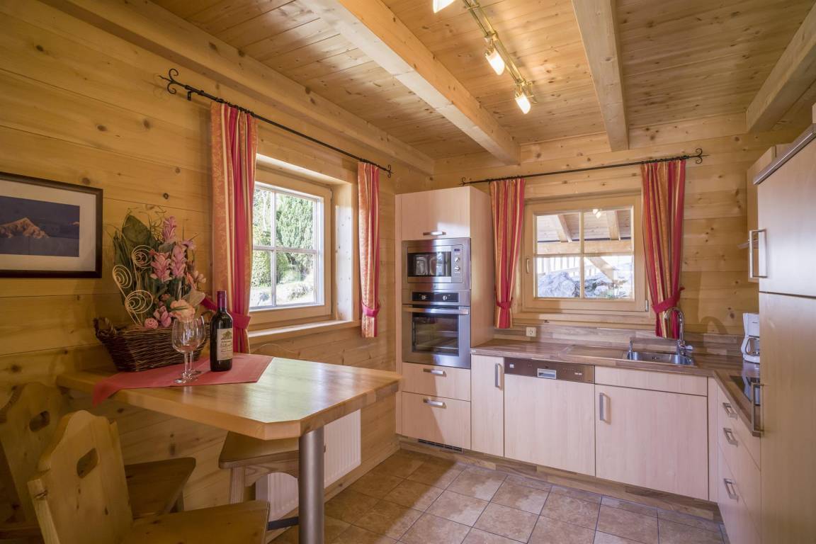 102 M² Ferienhaus ∙ 3 Schlafzimmer ∙ 8 Gäste - Schwaz