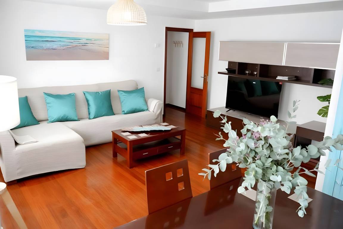 80 M² Appartement ∙ 2 Chambres ∙ 5 Personnes - Santa Cruz de Bezana