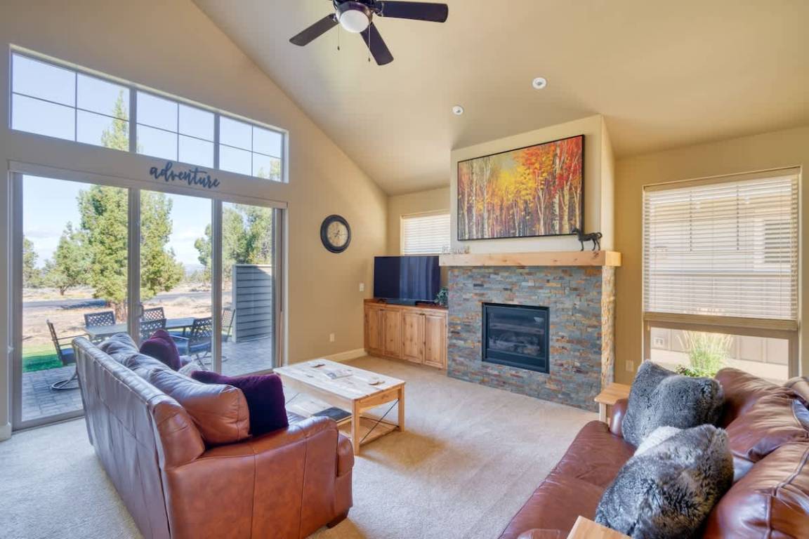 177 M² House ∙ 3 Bedrooms ∙ 6 Guests - Redmond, OR