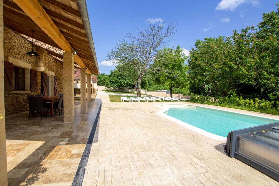 200 M² Gîte ∙ 4 Chambres ∙ 8 Personnes - Dordogne