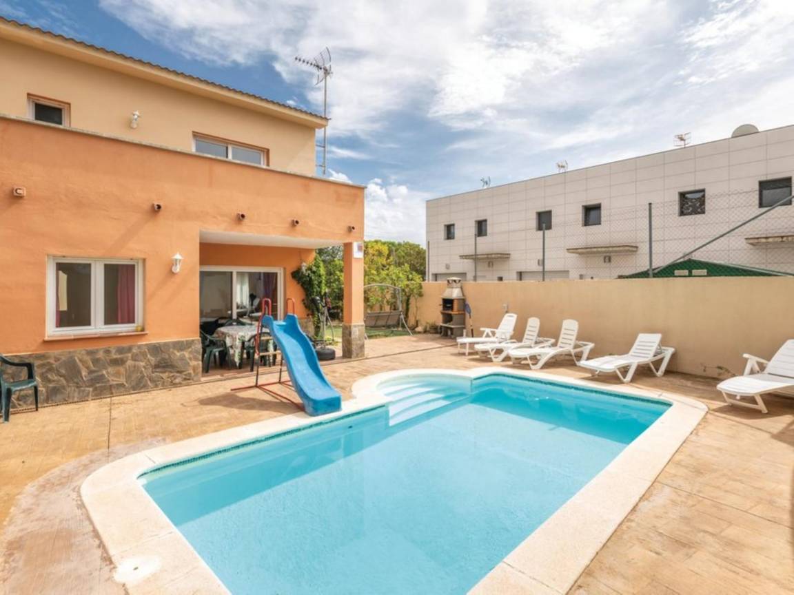 140 M² Villa ∙ 3 Schlafzimmer ∙ 6 Gäste - Blanes