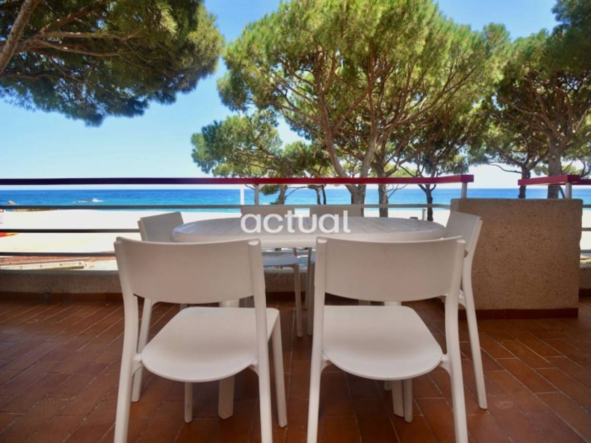 80 M² Apartamento ∙ 4 Habitaciones ∙ 7 Huéspedes - Platja d'Aro