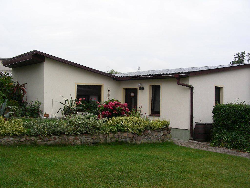 60 M² Ferienhaus ∙ 2 Schlafzimmer ∙ 5 Gäste - Feldberger Seenlandschaft