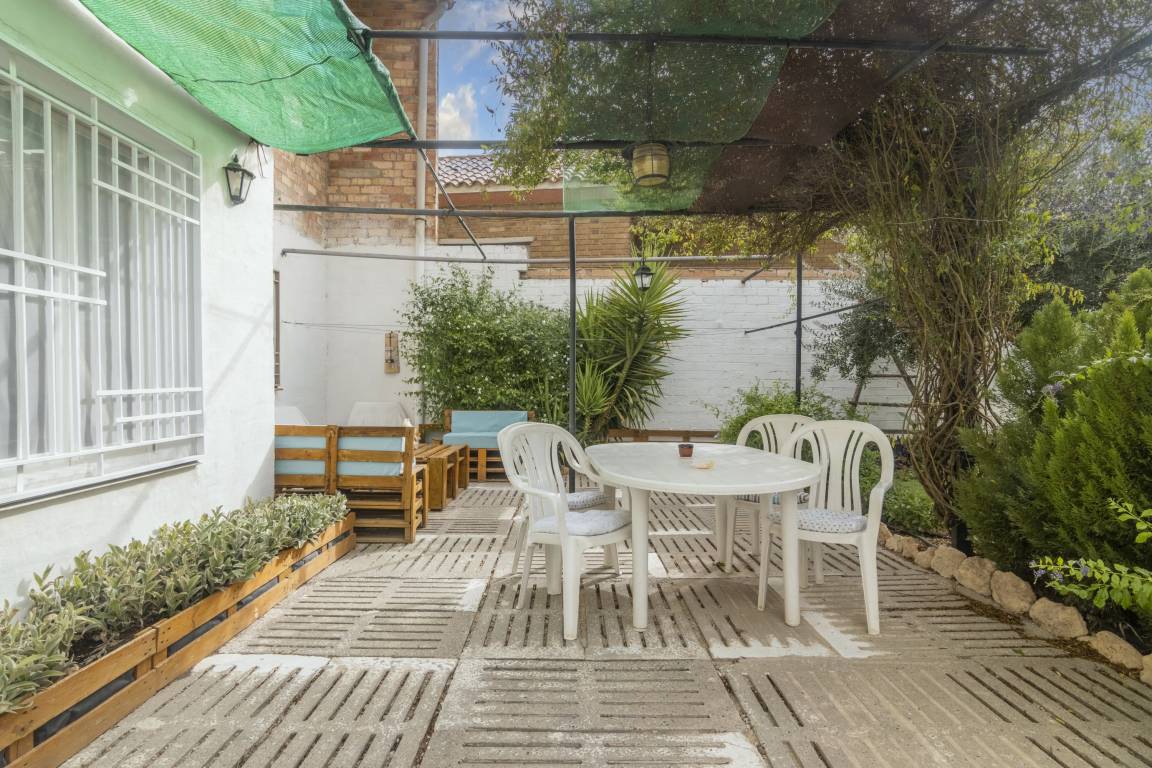 120 M² Casa ∙ 4 Habitaciones ∙ 11 Huéspedes - Mollerussa