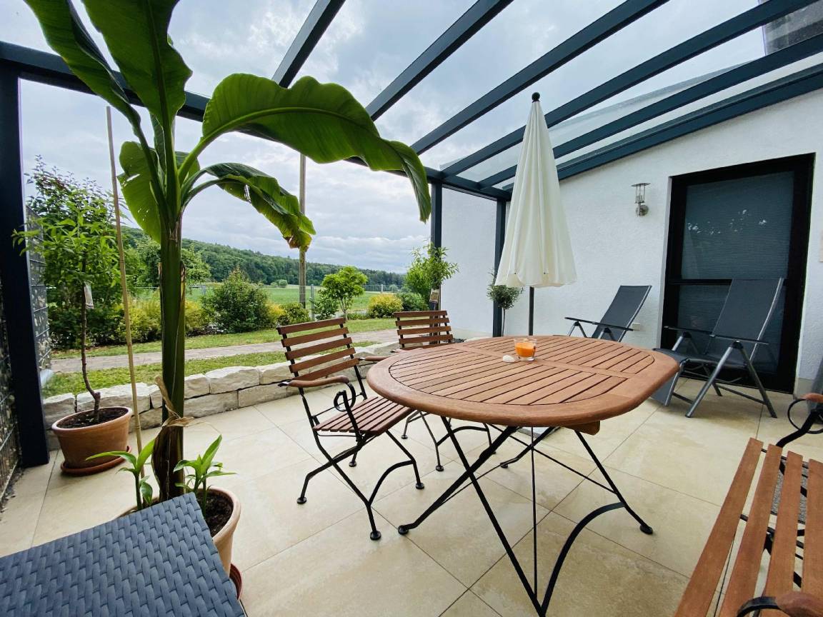 24 M² Ferienwohnung ∙ 2 Gäste - Hollfeld