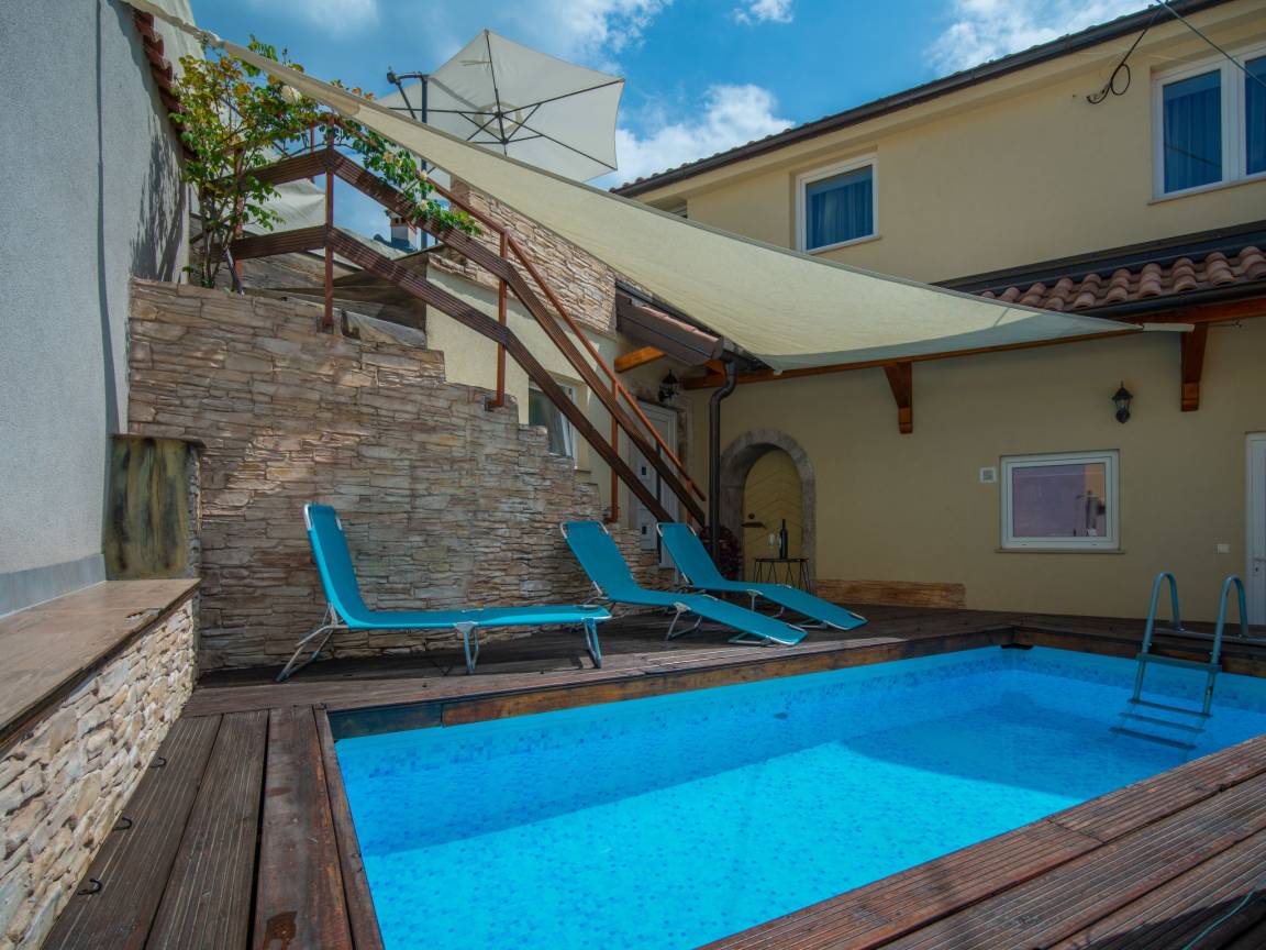 124 M² House ∙ 4 Bedrooms ∙ 10 Guests - Fiume