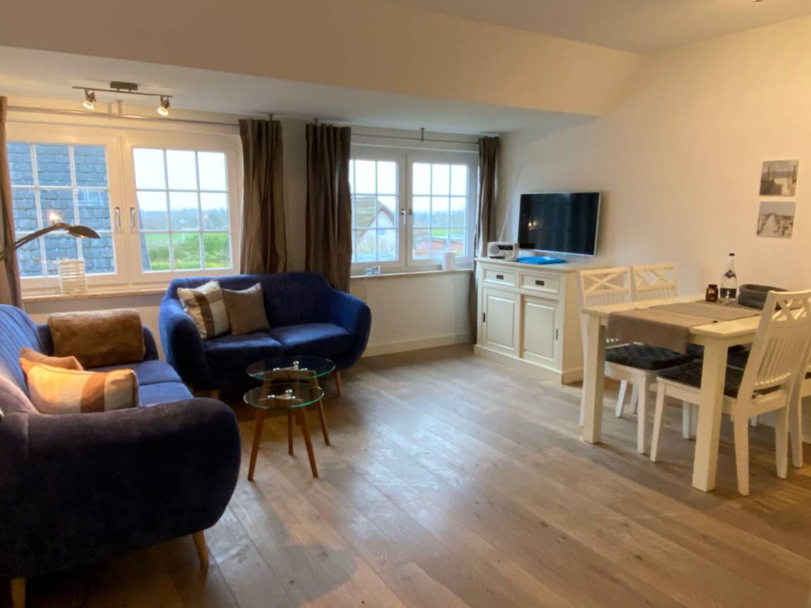 55 M² Ferienwohnung ∙ 2 Schlafzimmer ∙ 4 Gäste - Keitum