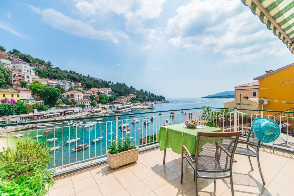 18 M² Privatzimmer ∙ 1 Schlafzimmer ∙ 2 Gäste - Rabac
