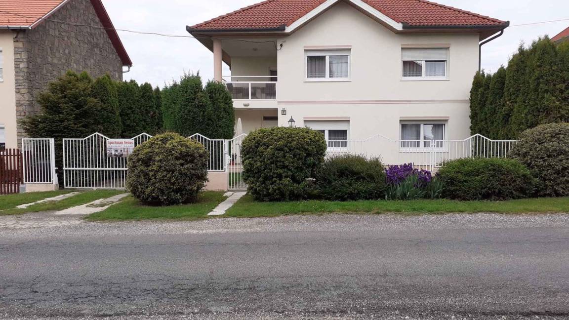 56 M² Apartment ∙ 2 Bedrooms ∙ 4 Guests - Hévíz