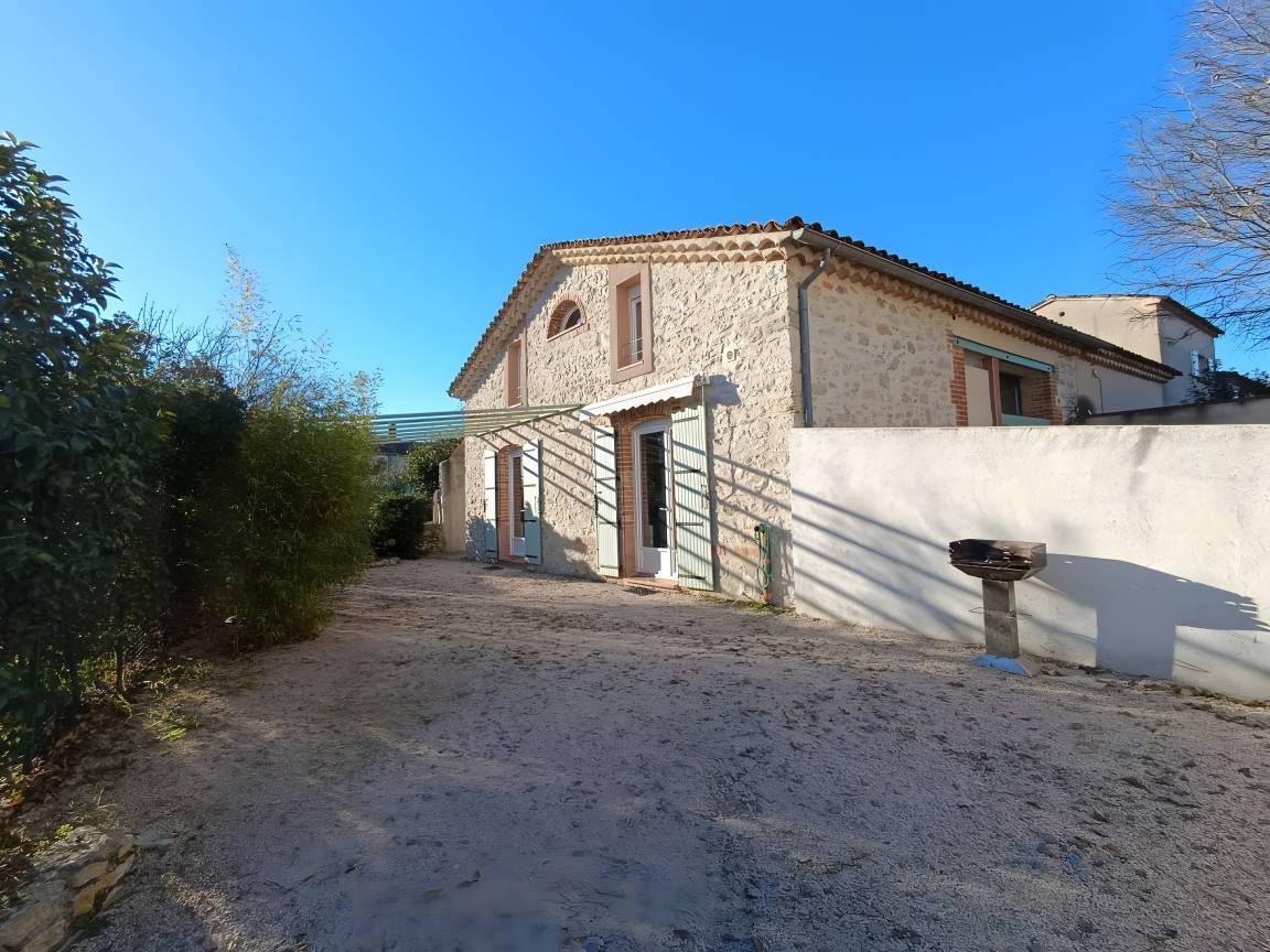 63 M² Huis ∙ 3 Slaapkamers ∙ 5 Gasten - Anduze