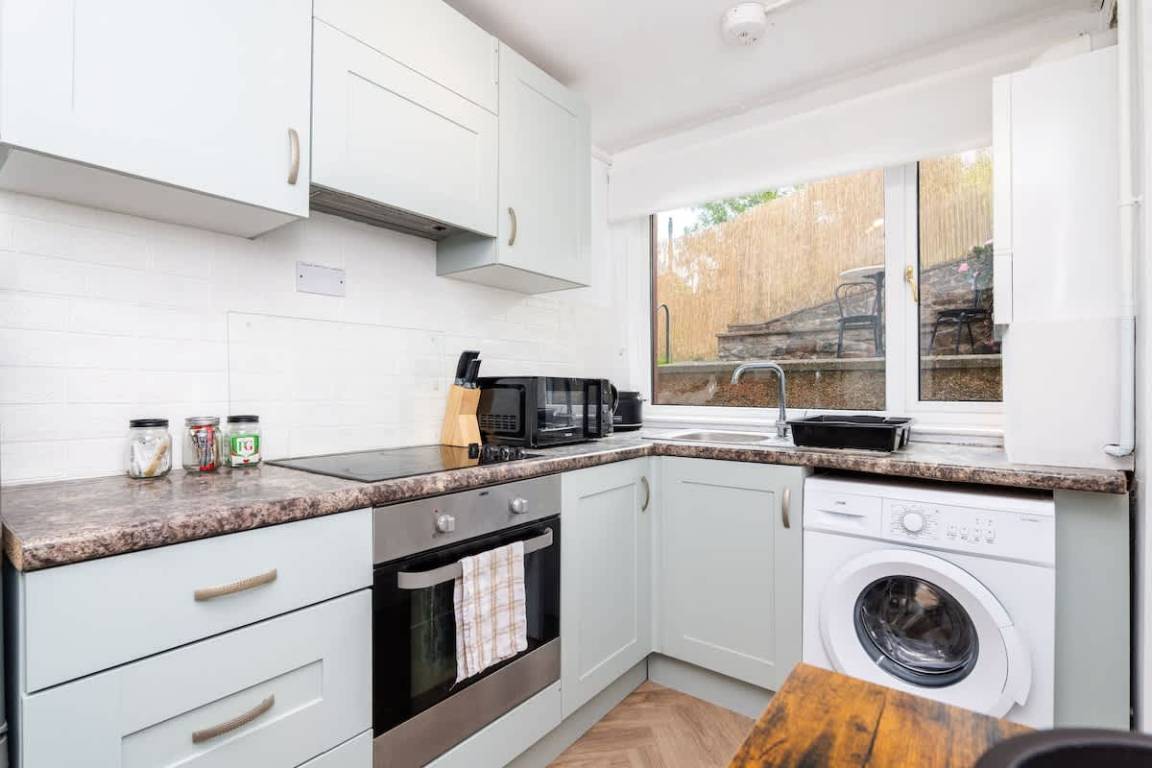 84 M² House ∙ 2 Bedrooms ∙ 4 Guests - Powfoot