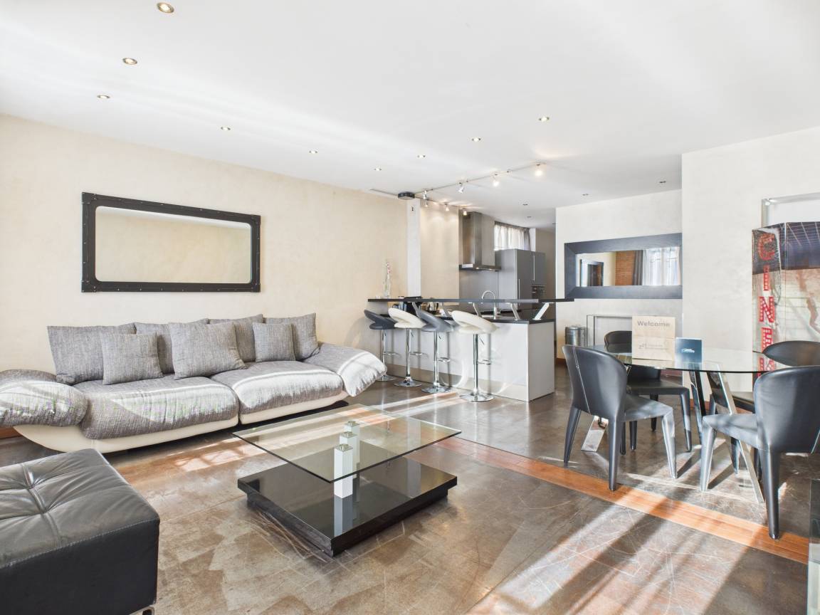 90 M² Apartment ∙ 3 Bedrooms ∙ 5 Guests - Cannes
