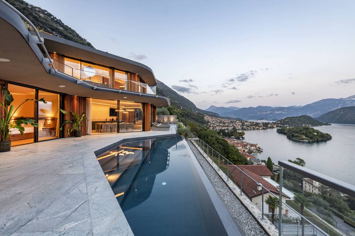 350 M² Villa ∙ 5 Chambres ∙ 10 Personnes - Tremezzina