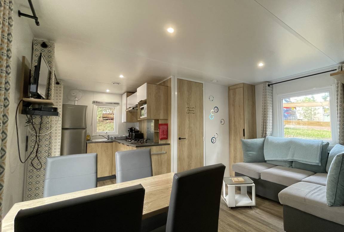 32 M² Mobil-home ∙ 2 Chambres ∙ 4 Personnes - Les Mathes