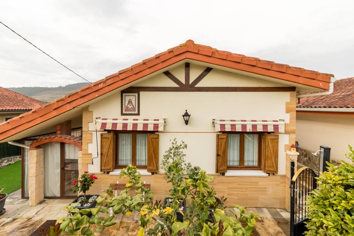 100 M² Maison De Vacances ∙ 2 Chambres ∙ 4 Personnes - Escalante