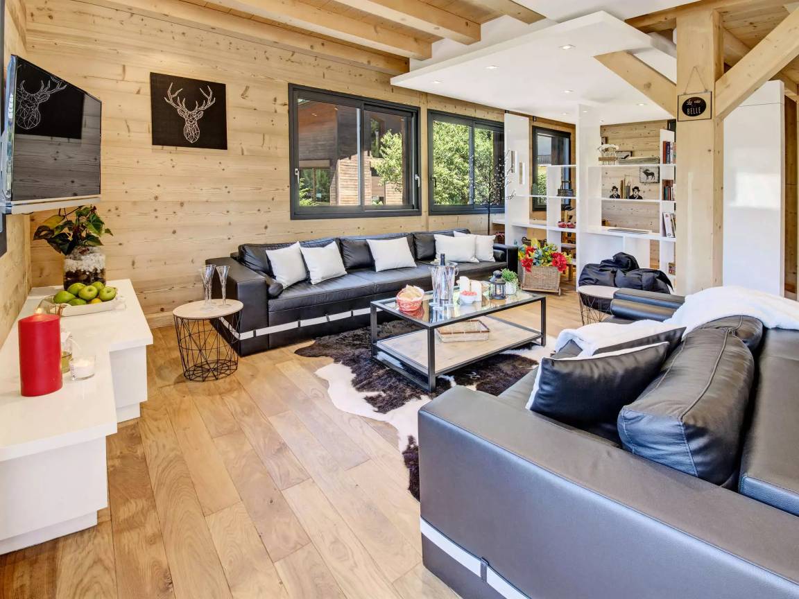 240 M² Chalet ∙ 7 Chambres ∙ 12 Personnes - Morzine