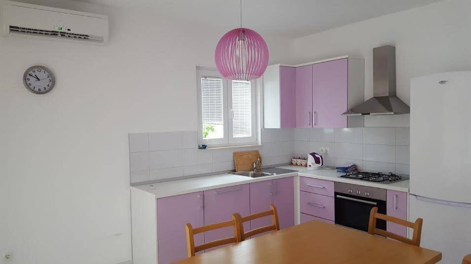 75 M² Apartament ∙ 2 Sypialnie ∙ 4 Gości - Podgora