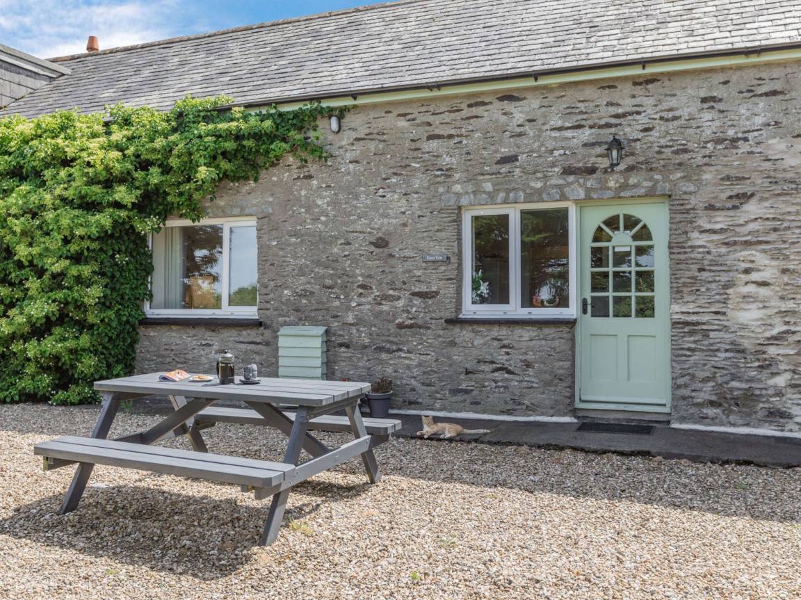 Cottage ∙ 3 Bedrooms ∙ 6 Guests - North Devon District