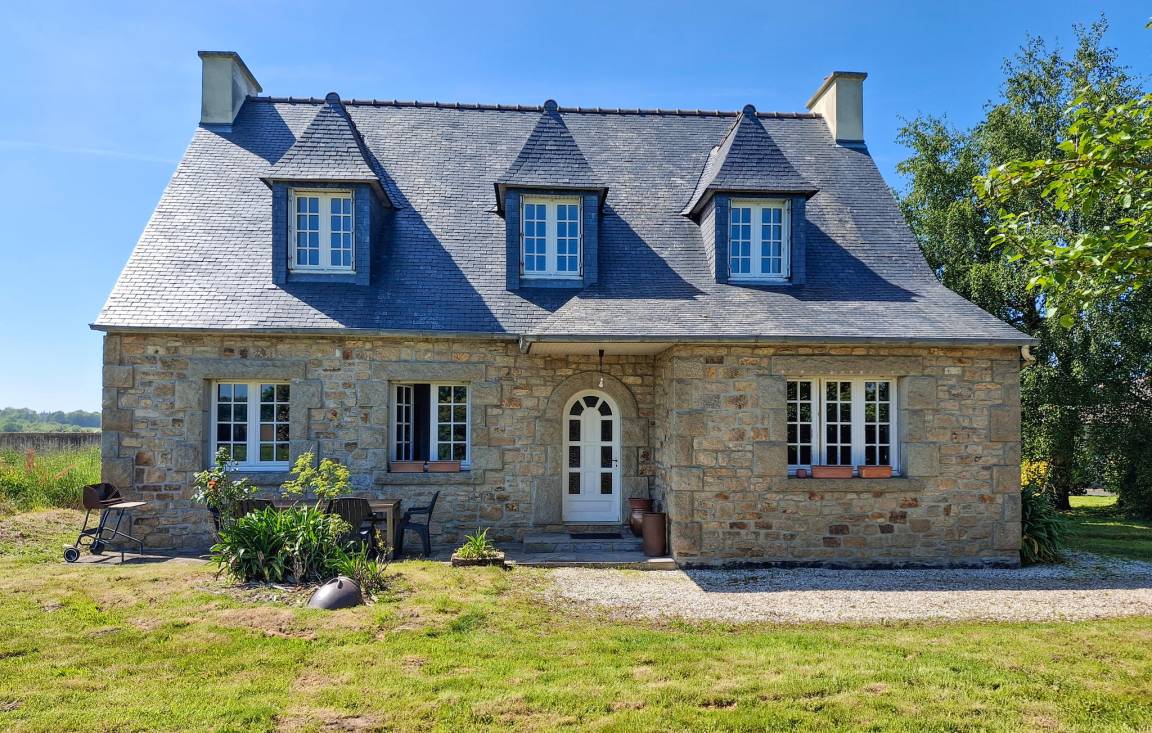 122 M² Maison De Vacances ∙ 4 Chambres ∙ 5 Personnes - Locquirec